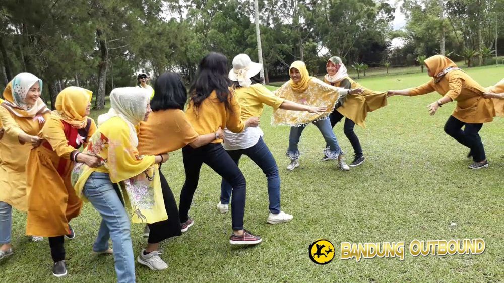 Leadership Games - Outbound Bandung